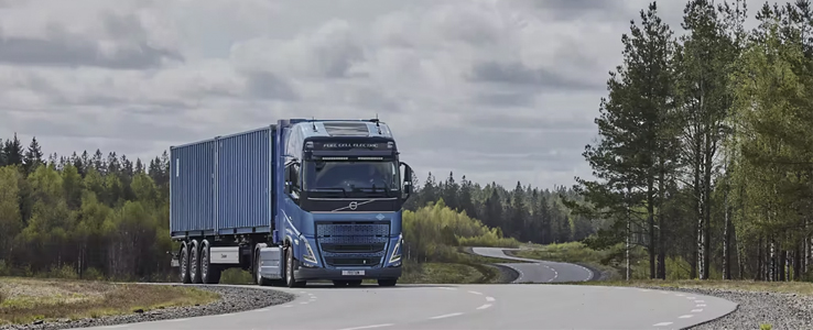 Volvo Lastvagnar inleder kundtester av bränslecellslastbilar