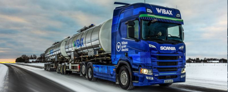 Wibax beställer Scanias ellastbilar för farlig transport