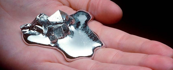 Kina häver exportförbud på kritiska metaller till USA